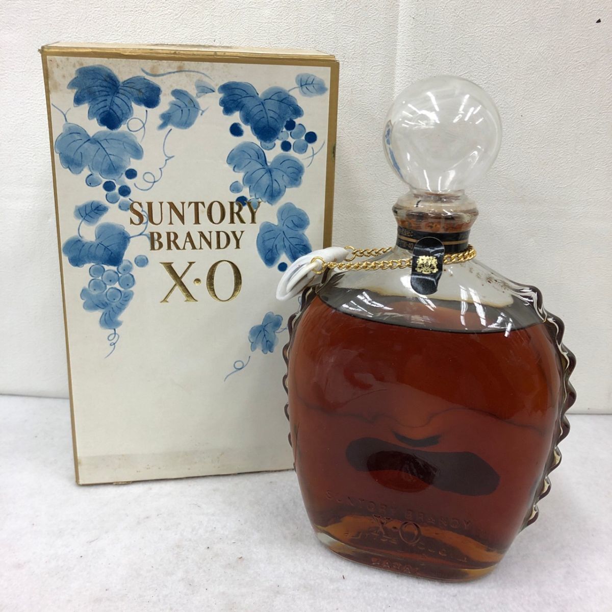 【傷や汚れあり】S517-K44-1805 SUNTORY サントリー BRANDY XO ブランデー EXTRA FINE エクストラファイン 特級 40% 700ml 未開栓 箱付 ⑤の ...
