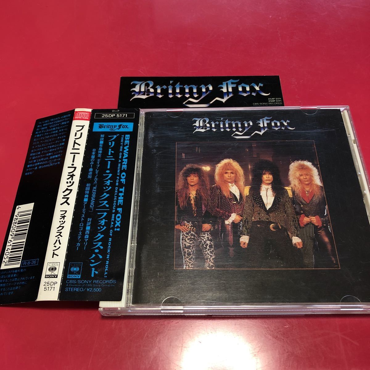 【傷や汚れあり】Britny Fox 国内盤 帯付き ブリトニー・フォックスの落札情報詳細 - ヤフオク落札価格検索 オークフリー
