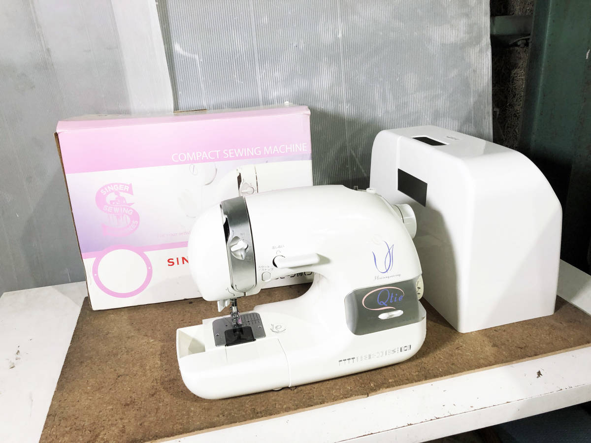 【やや傷や汚れあり】 ★ 中古★SINGER/シンガー Qtie 小型電子フリーアームミシン 家庭用ミシン ケース・元箱付き【QT-8110 ...