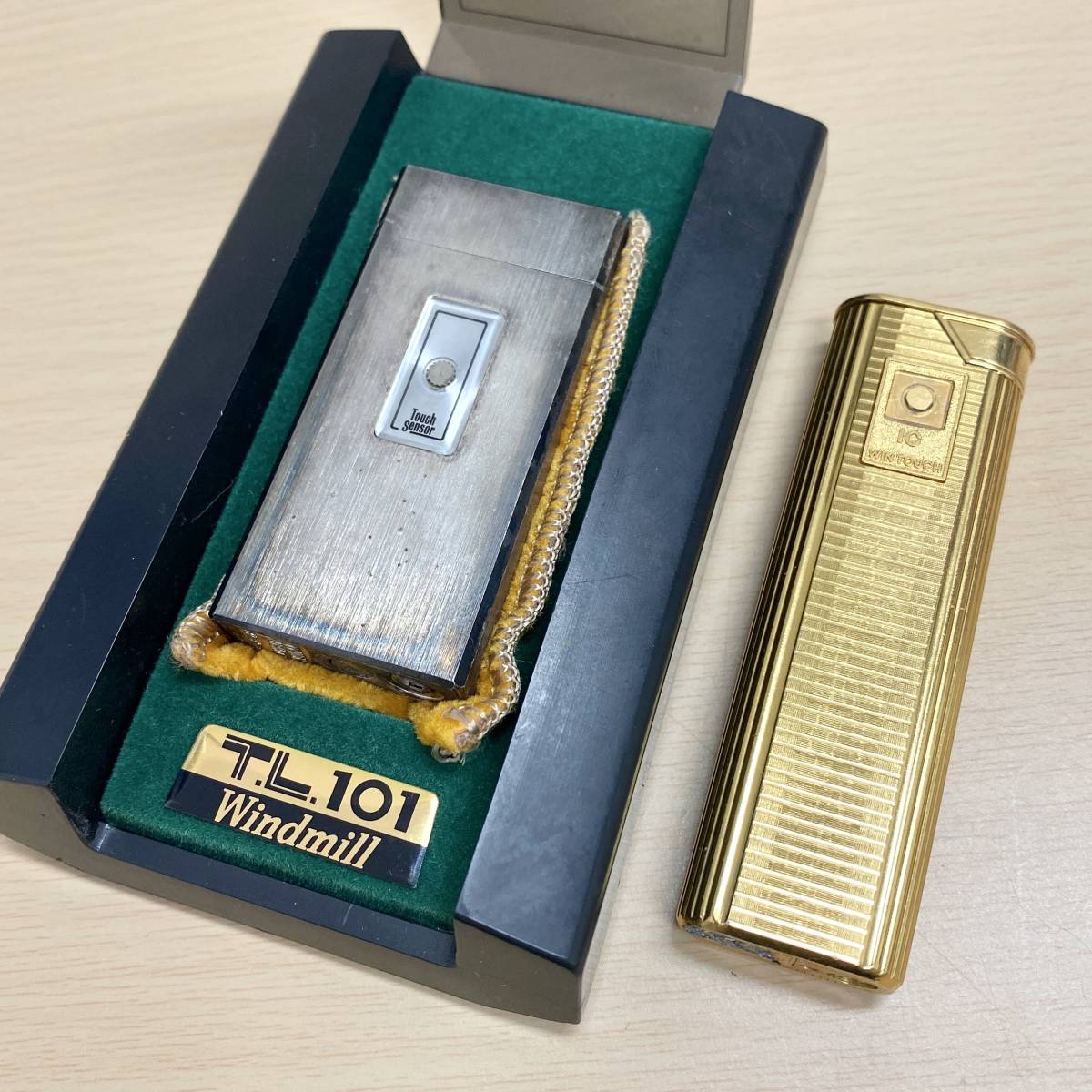 【全体的に状態が悪い】【まとめ出品】 2点 ライター IC WIN TOUCH / TOUCH LIGHTER Windmill T.L ...