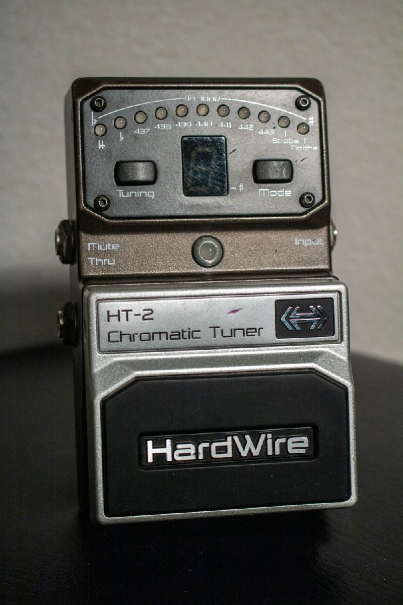 【傷や汚れあり】♪DigiTech HardWire HT-2 Chromatic Tuner デジテック ペダルチューナー エフェクター ☆ ...