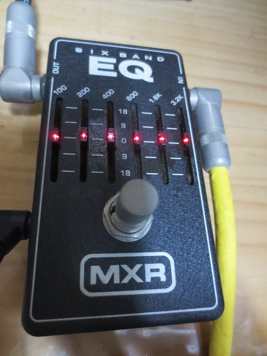 【目立った傷や汚れなし】MXR M109 6Band イコライザー Graphic EQ 古いものです。本体のみ。の落札情報詳細 - ヤフオク ...