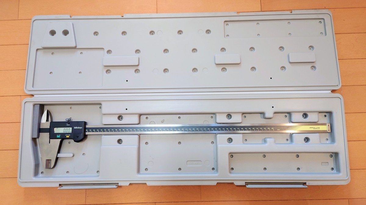 【目立った傷や汚れなし】ミツトヨ デジタルノギス 600mm Mitutoyo ケース付 測定器 500-501-10 CD-60C 長尺タイプ ABSデジマチックキャリパーの落札情報詳細 ...