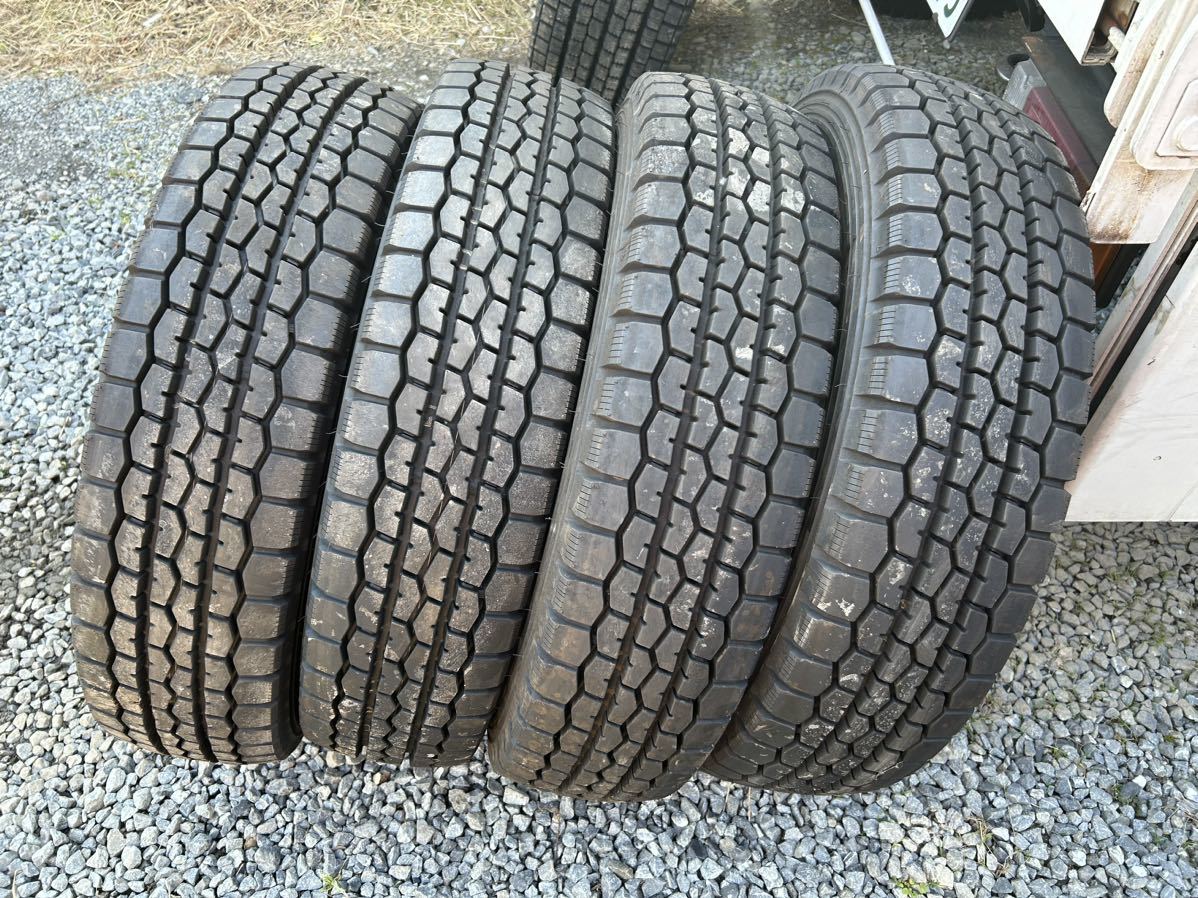 【やや傷や汚れあり】バリ山【中古4本】ダンロップ SP LT21 195/8516 114/112LT 2022年製造 約9分山 DUNLOP ...