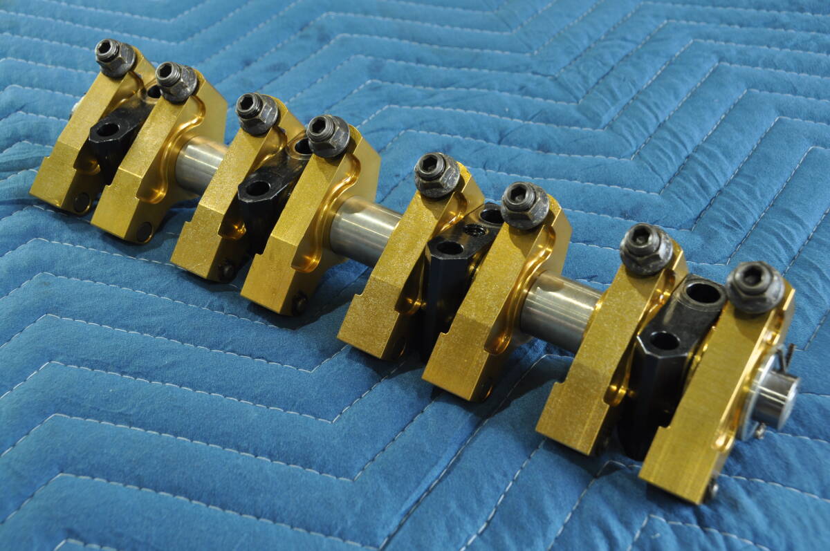 【やや傷や汚れあり】ローバーミニ MED ハイリフトローラーロッカーアーム インジェクション車 キャブ車 1.5：1 Roller Tip ...