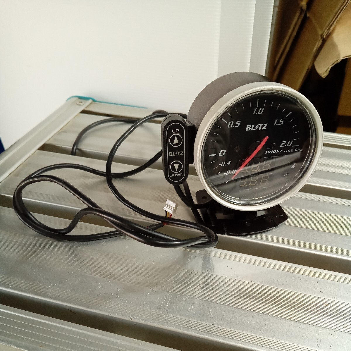【傷や汚れあり】BLITZ/ブリッツ FLD METER/メーター BOOST-METER/ブースト計 メーターと配線のみ 追加メーターの落札情報詳細 - Yahoo!オークション落札価格検索 ...