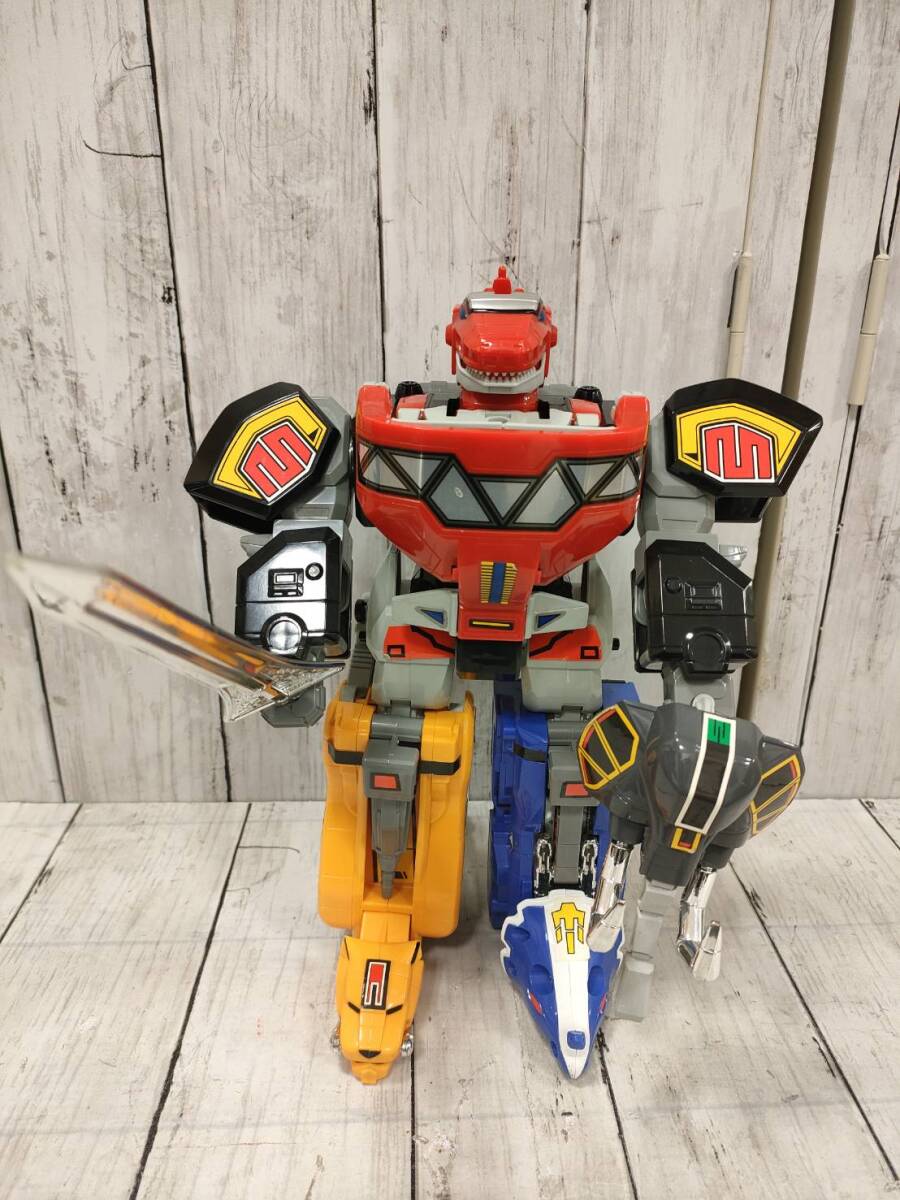 【やや傷や汚れあり】バンダイ恐竜戦隊ジュウレンジャー DX 進化合体 大獣神 ロボット 【16926の落札情報詳細 - ヤフオク落札価格検索 オークフリー