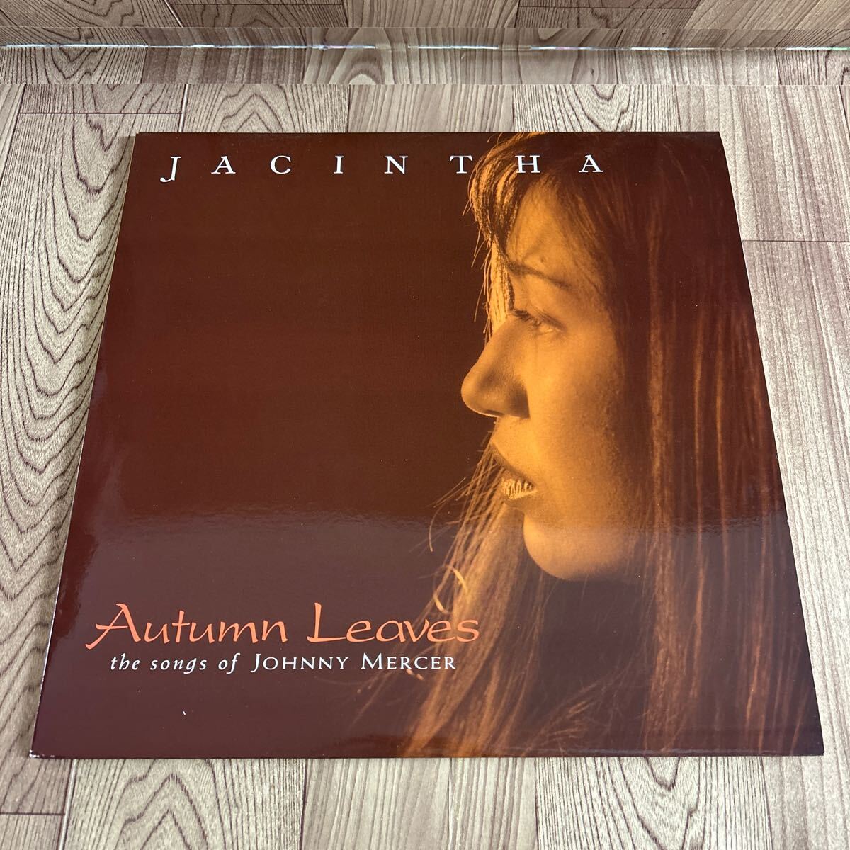 【やや傷や汚れあり】輸入盤 2LP「JACINTHA/ジャシンタ//Autumn Leaves / the songs of Johnny ...
