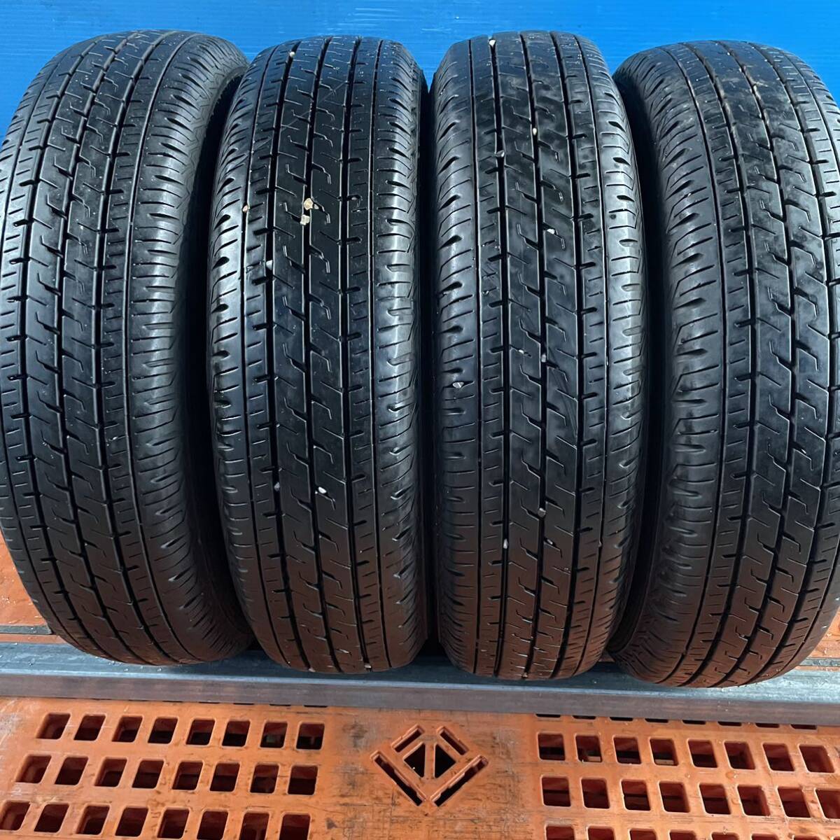 【目立った傷や汚れなし】155/80R13 ブリヂストンECOPIA R710 155/80/13 サマータイヤ 4本 2022年製造の落札 ...