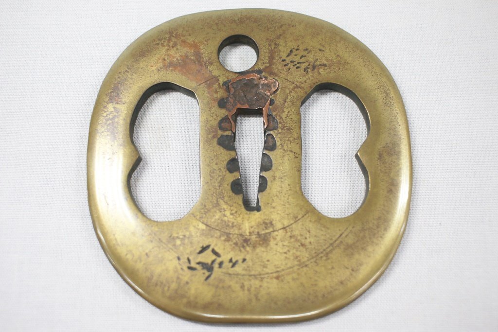 【傷や汚れあり】 中古品【刀鍔】刀装具 重さ：約168g 鍔 つば 骨董品 日本刀 武具 コレクション アンティーク h_zの落札情報詳細 - Yahoo!オークション落札価格検索 オークフリー