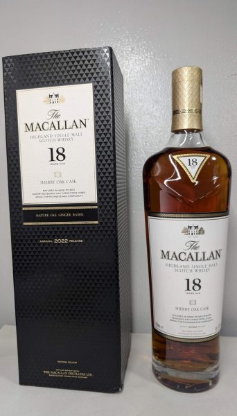 【やや傷や汚れあり】1円～ ザ・マッカラン シングルモルト 18年 the macallan 18 years 2022 シェリー オーク カスク 43％ 箱付き 700ml スコッチ の落札 ...