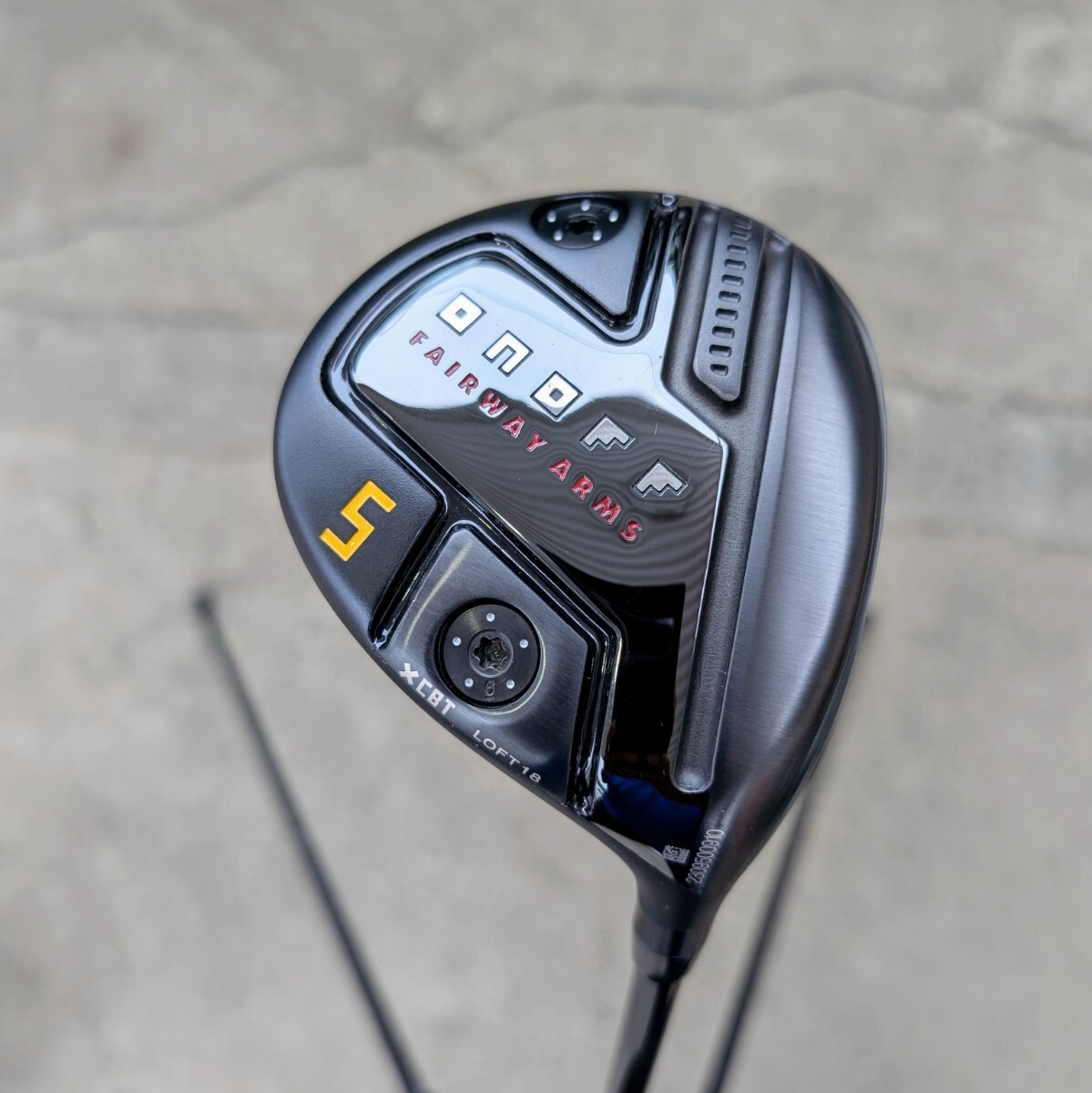 【目立った傷や汚れなし】【超美品/こだわりリシャフト/オマケ付】オノフ 黒 フェアウェイウッド KURO 5W 18° ディアマナサンプF55(S)装着品！ヘッドカバー付き！の落札情報詳細 ...