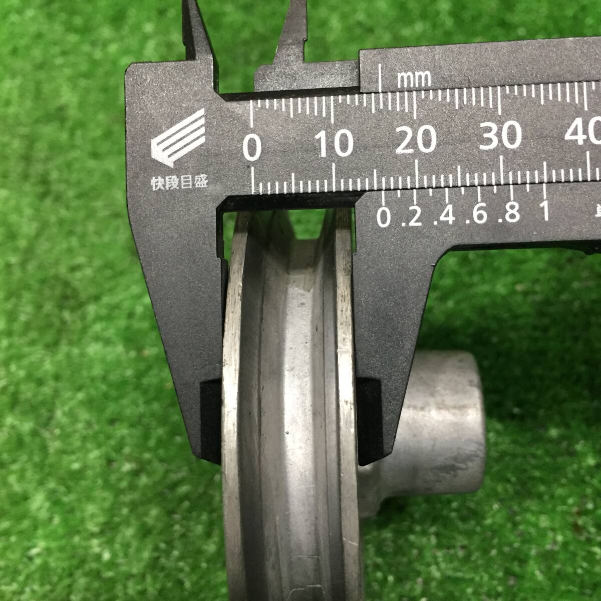 【傷や汚れあり】ヤンマー プーリー マイティラー Φ14mm Vベルト HMT200 MT2A 管理機 ミニ耕運機 YANMARの落札情報詳細 - Yahoo!オークション落札価格検索 オークフリー