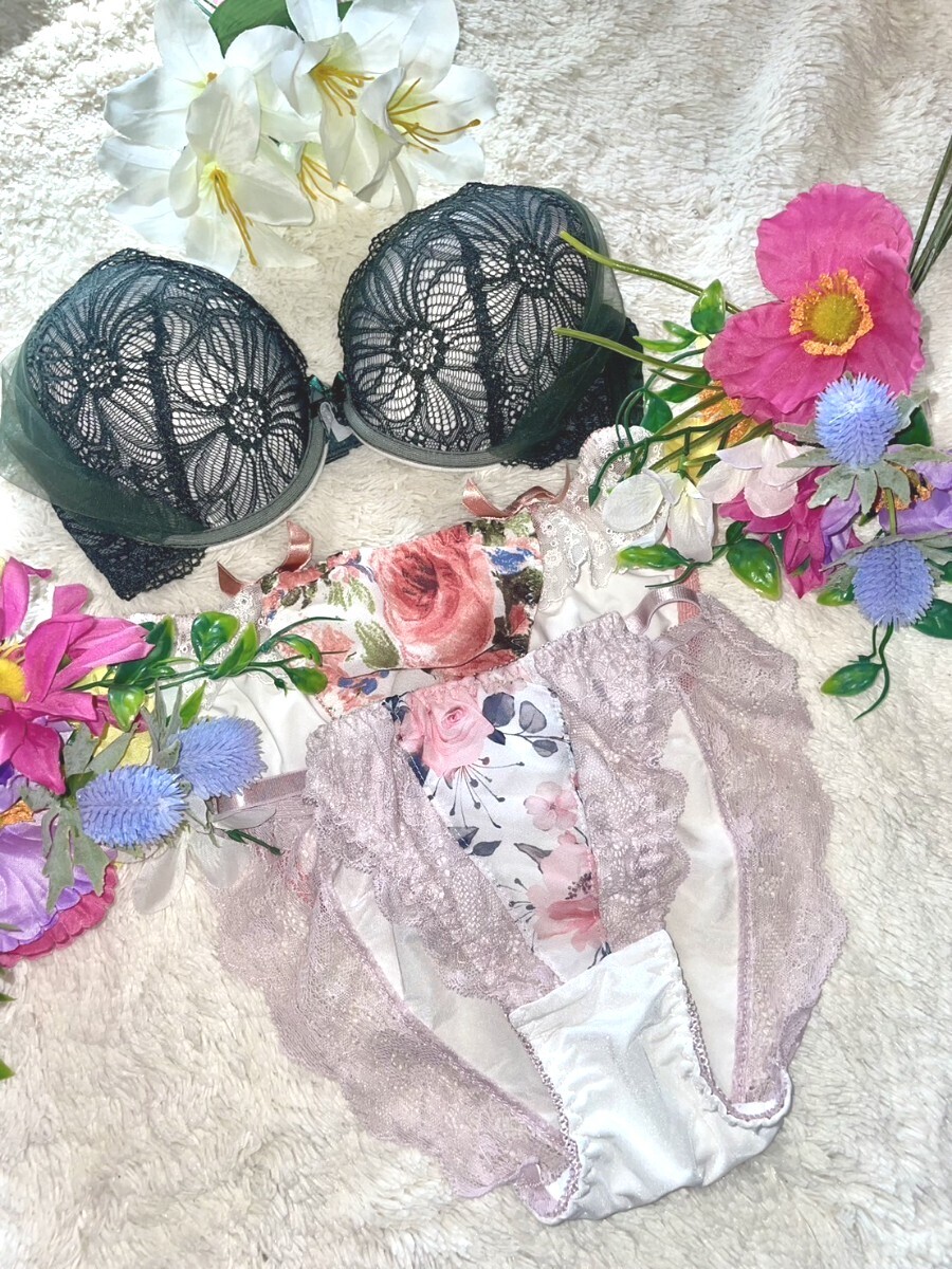 【未使用】Fran de lingerie＆tutuanna//新品未使用品！！花柄模様の可愛い系ブラ×1＆ショーツ×2まとめセット(´ ` ...