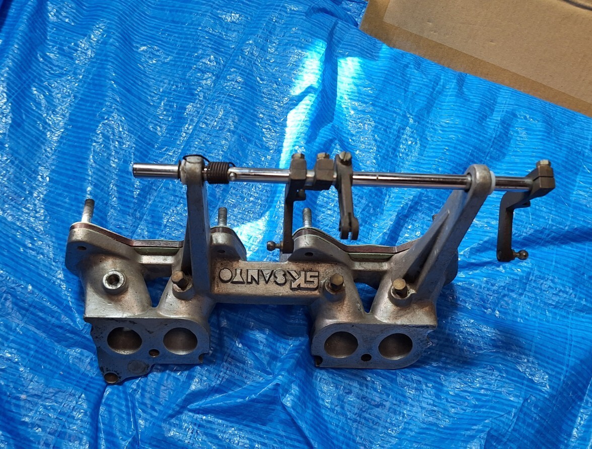 【傷や汚れあり】K型エンジン用 インマニ ソレックス ウェーバー キャブレター SOLEX WEBER OER 3K 4K 5K KP61 KE70 KP47 スターレット カローラ パブリカ ...