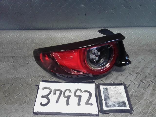 【傷や汚れあり】MAZDA3 3DA-BP8P 左テールランプ ファストバックXDプロアクティブ ツーリングセレクション 42M コイト ...