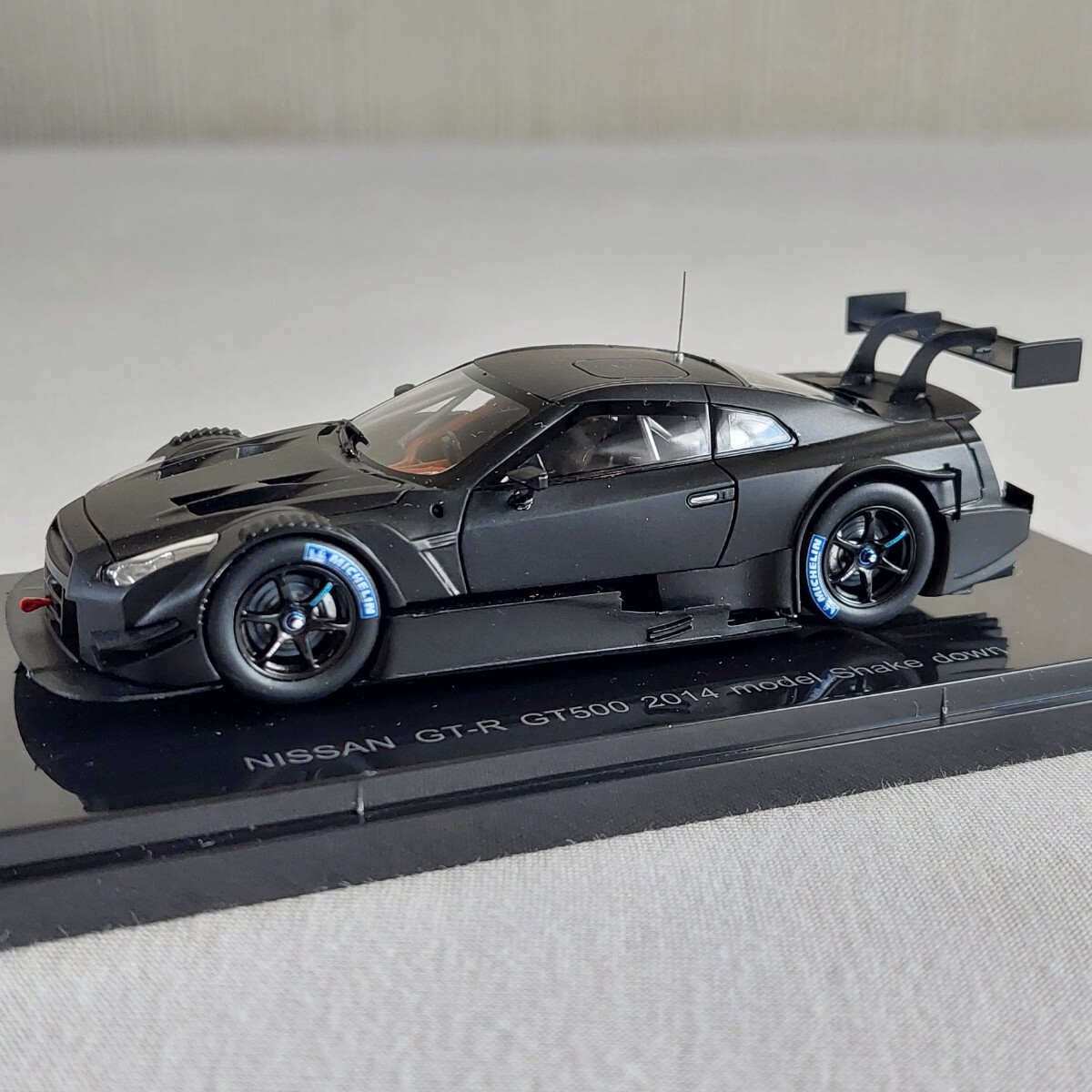 【やや傷や汚れあり】EBBRO エブロ 1/43 日産GT-R 2014 GT500 シェイクダウン SuperGTの落札情報詳細 - Yahoo!オークション落札価格検索 オークフリー