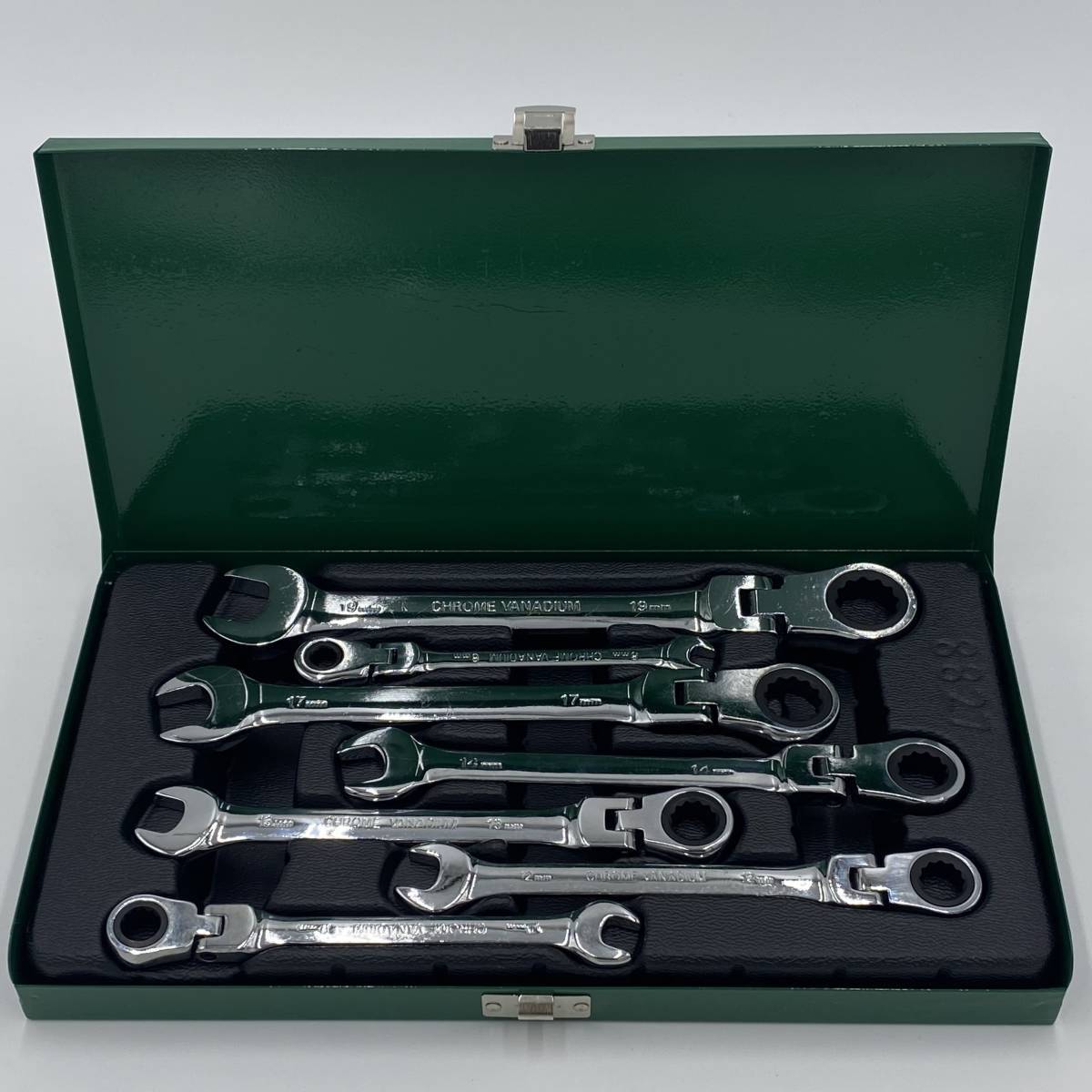 【未使用】訳あり 首振り ギアレンチセットコンビネーションタイプ8mm.10mm.12mm.13mm.14mm.17mm.19mm/7pcs set 専用ケース付の落札情報詳細 - Yahoo ...
