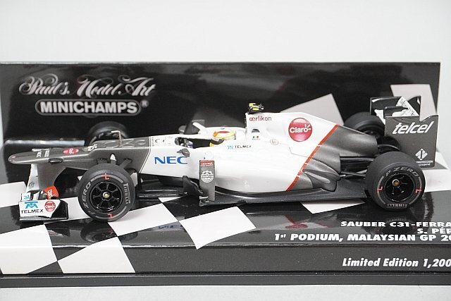 【やや傷や汚れあり】Spark スパーク 1/43 Sauber ザウバー C31 S.ペレス マレーシアGP 2位 2012 #15 ※破損 ...