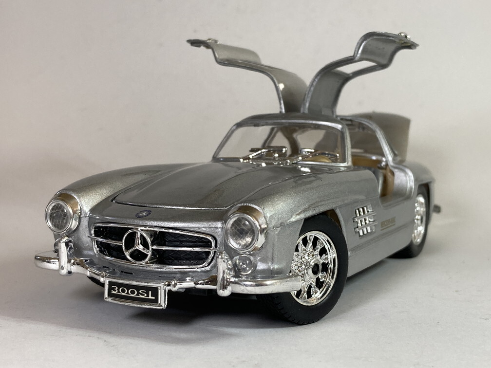 【やや傷や汚れあり】メルセデスベンツ Mercedes-Benz 300SL (1954) 1/24 - サニーサイド Sunny Sideの落札情報詳細 - Yahoo!オークション落札価格 ...