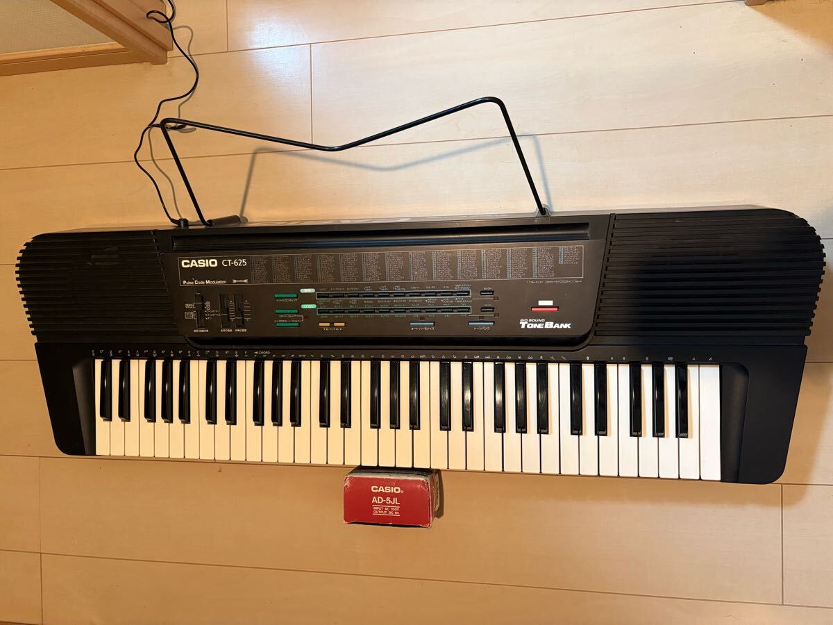 【目立った傷や汚れなし】【動作品】CASIO カシオ CT-625 keyboard キーボード 電子キーボード 210 sound ...
