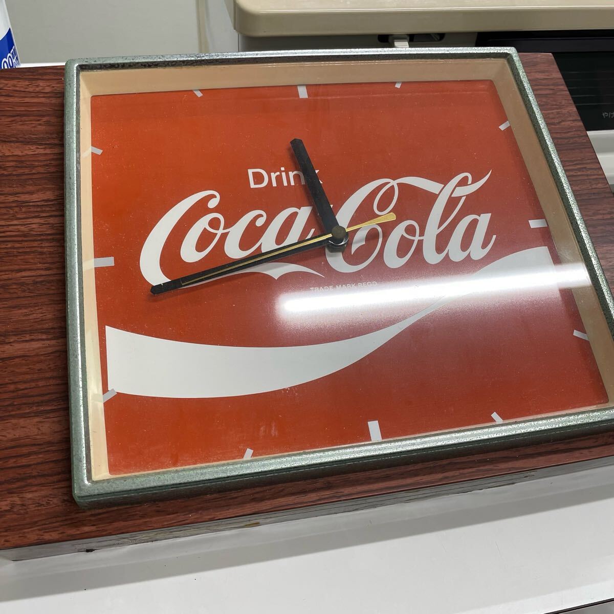 【やや傷や汚れあり】db585 Coca-Cola☆四国コカコーラ/1963〜1983/20周年記念品/鉄製の朱肉入/非売品/元箱付 ...
