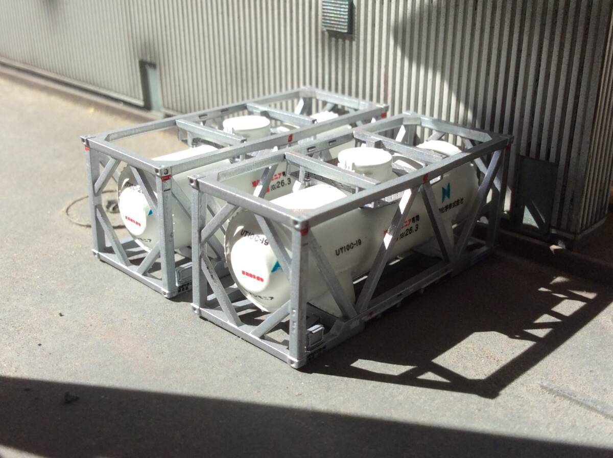 【目立った傷や汚れなし】☆ Nゲージ UT10C 液化アンモニア専用タンクコンテナデカール＋塗装済コンテナ2個 1円スタート 13,15,17の落札情報詳細 - Yahoo!オークション落札 ...