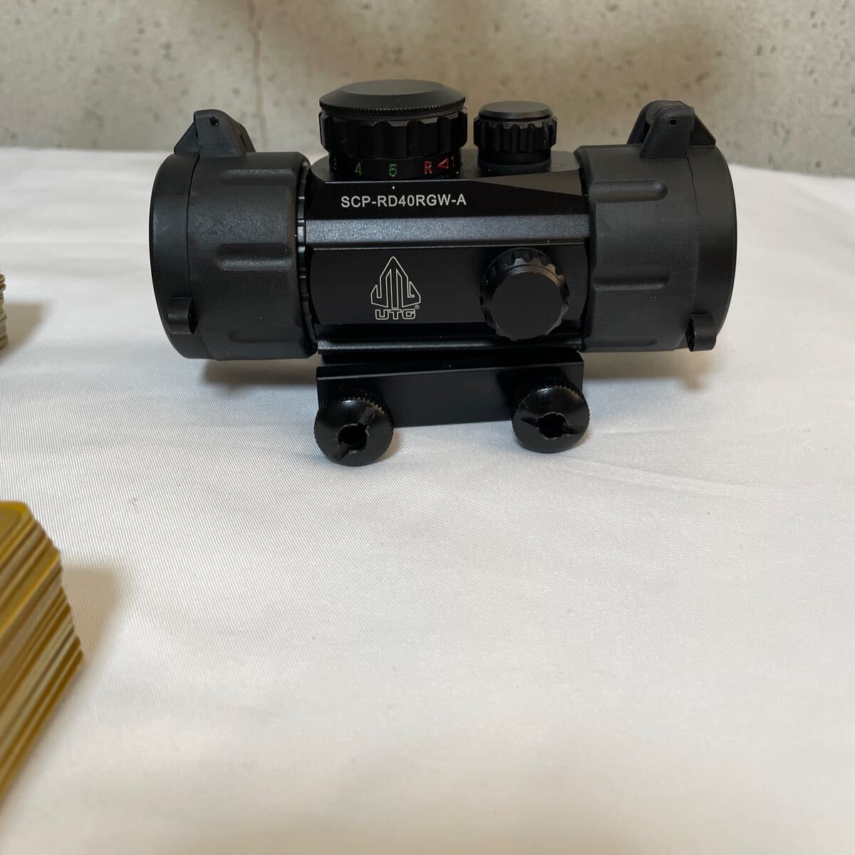 【目立った傷や汚れなし】UTG ドットサイト 3.8インチ ITA CQB Dot Sight with Integral Mount レッド/グリーン SCP-RD40RGW-Aの落札情報 ...