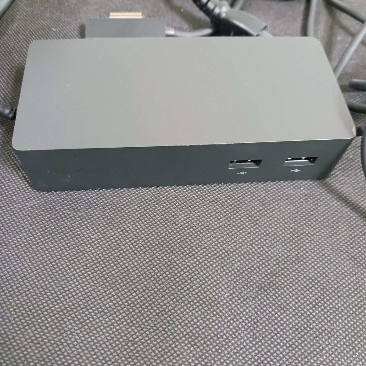 【目立った傷や汚れなし】Microsoft Surface Dock 2 WA98052-6399/Microsoft Surface Dock 専用ACアダプタ Model:1749の落札 ...