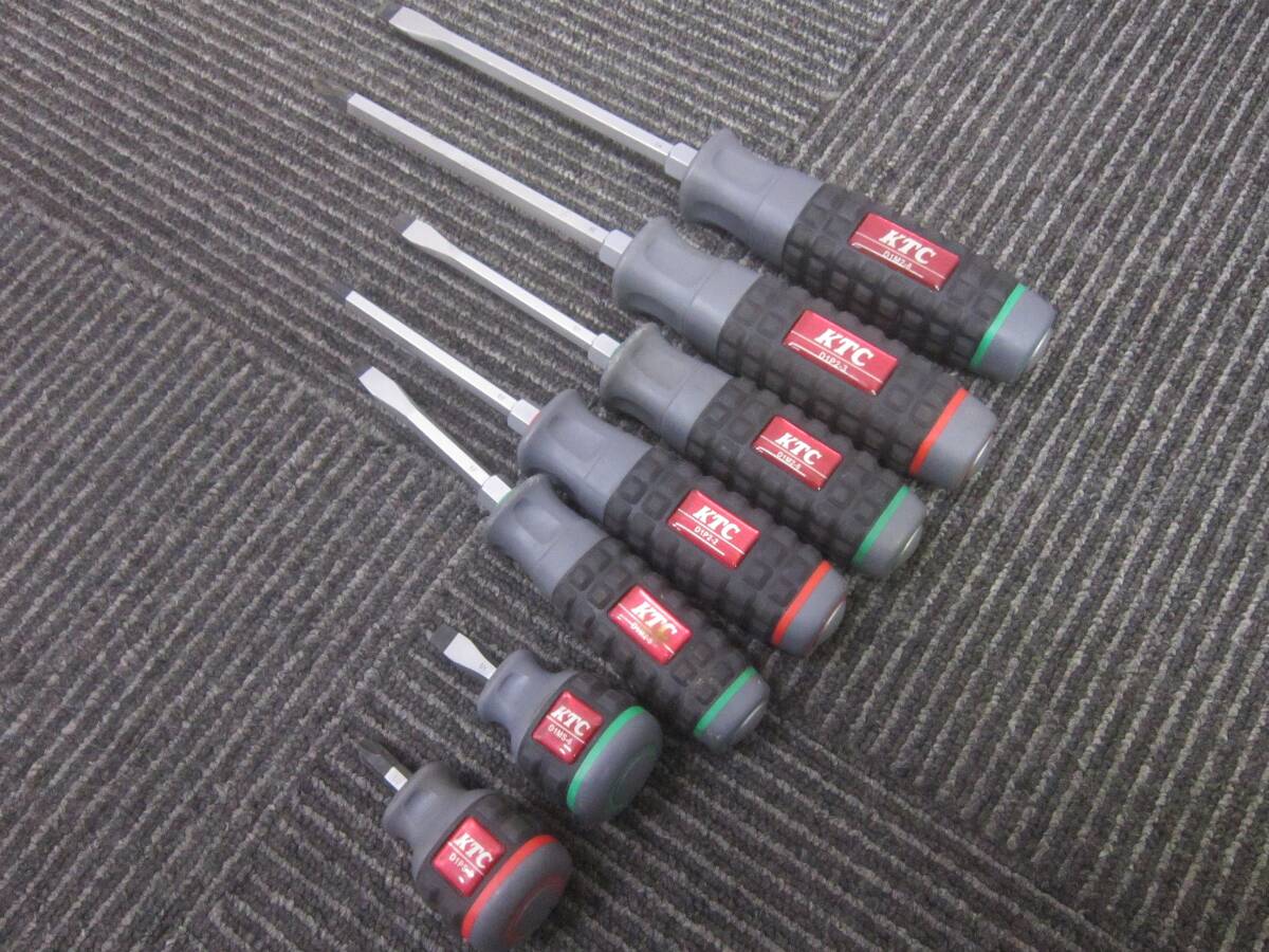 【やや傷や汚れあり】(5032) KTC ドライバー 工具箱 ソケット セット まとめ売り ハンドツールの落札情報詳細 - Yahoo!オークション落札価格検索 オークフリー