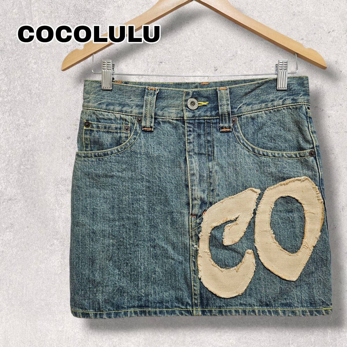 【目立った傷や汚れなし】S COCOLULU ココルル レディース デニム スカート ミニスカート ロゴ デザイン ケツルル Sサイズ ブルー ...