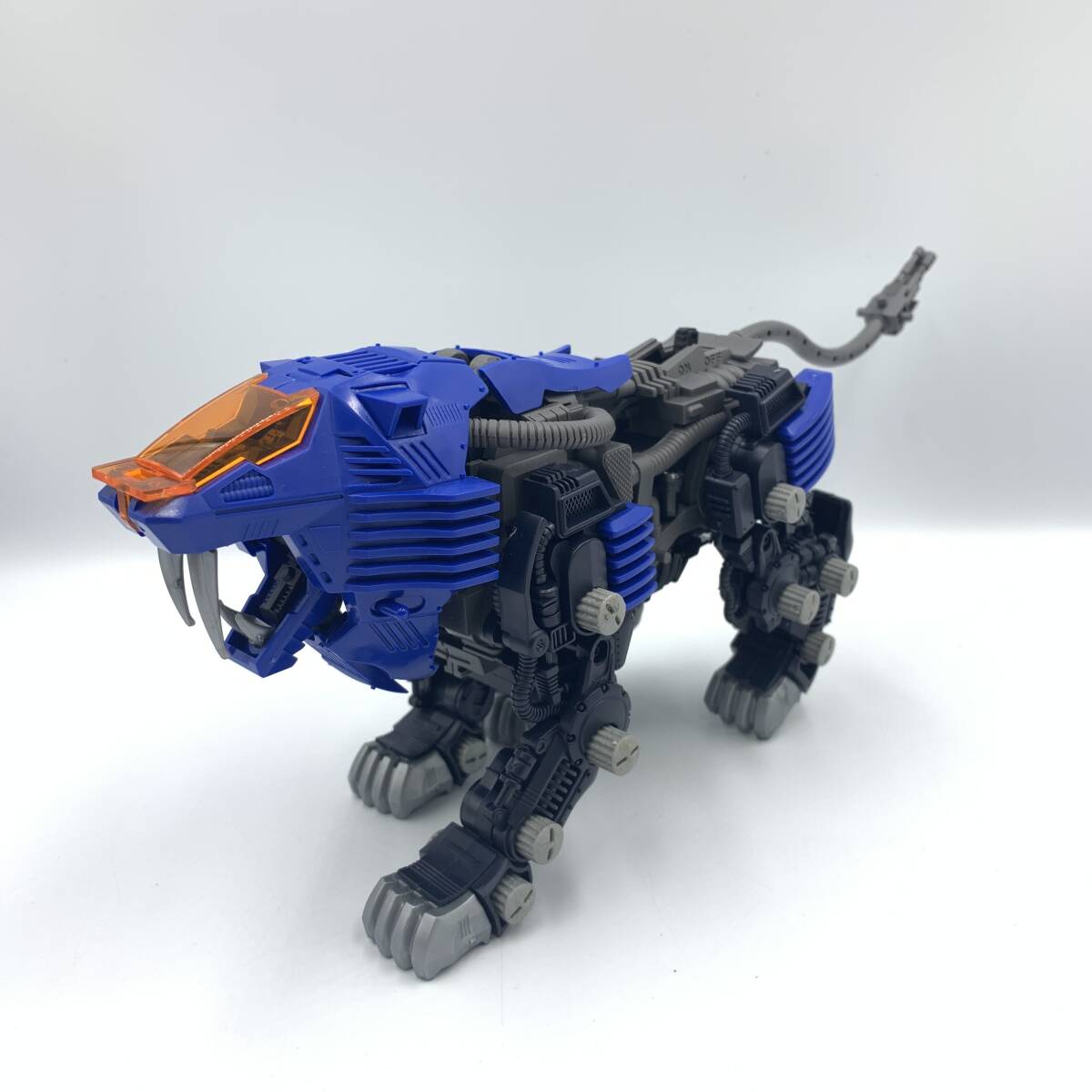 【傷や汚れあり】トミー ZOIDS ゾイド 1/72 RZ-007 シールドライガー(ライオン型) 現状品 プラモデルの落札情報詳細 - Yahoo!オークション落札価格検索 オークフリー