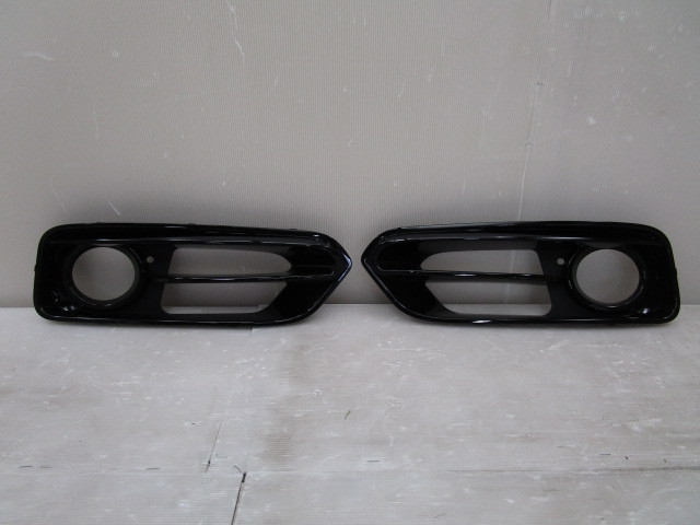 【即決あり】 BMW 1 シリーズ F20 F21 LCI 後期 純正 フロント フォグライト カバー 左右セット 51117371672 / ...
