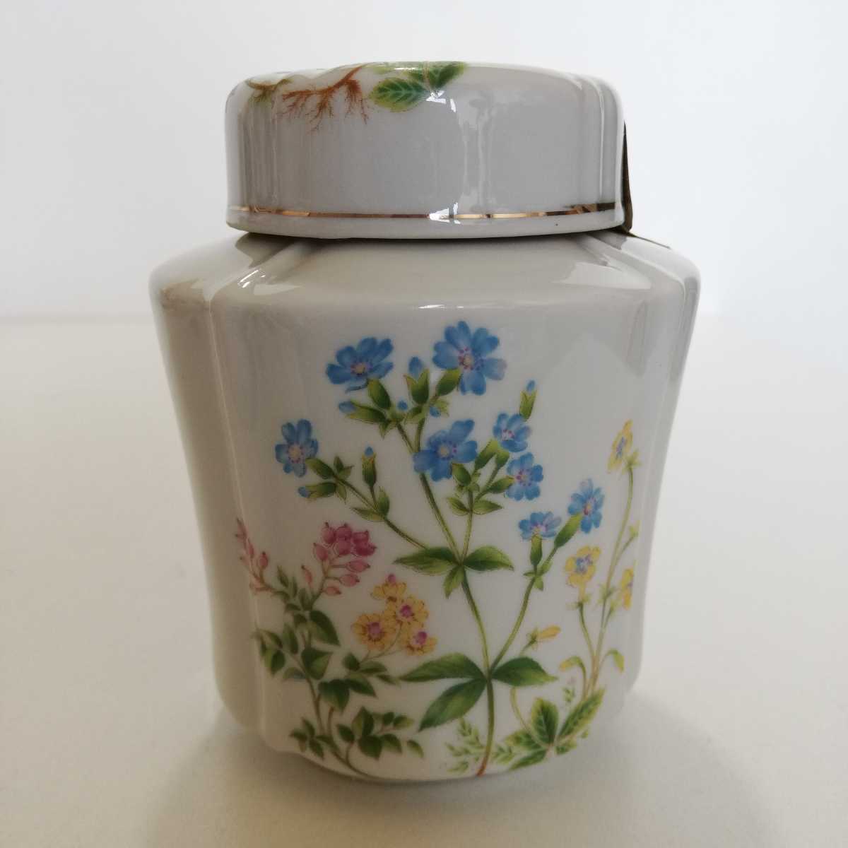 【新品】メルローズ 紅茶 MG-10 プリムローズ スペシャル・セイロン 55g 中身入り 陶器ポット [茶葉入れ シュガーポット ...