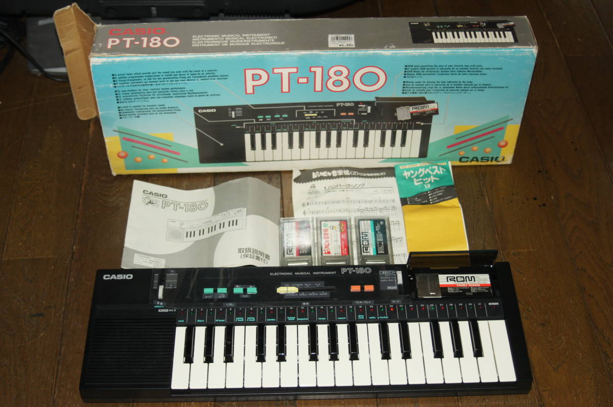 CASIO/カシオ キーボード 32鍵盤 PT-180 自動演奏 ROMパック4個付き☆★の落札情報詳細 - ヤフオク落札価格検索 オークフリー