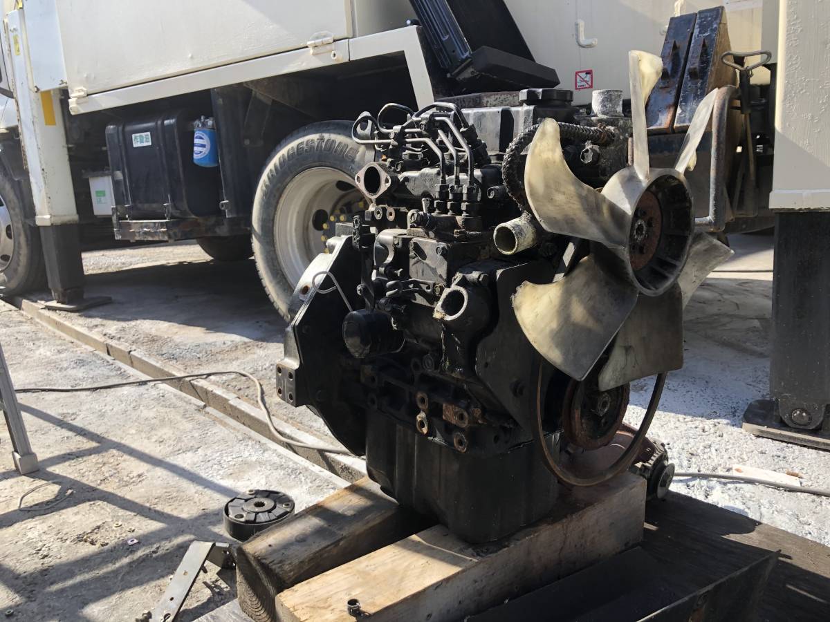 完全売切！ 三菱S3L ディーゼルエンジン ジャンク品・スペア部品（オブジェ・美術品・置物） 三菱重工SLシリーズ 発動機 セルモータの落札情報詳細 - Yahoo!オークション落札価格検索 ...