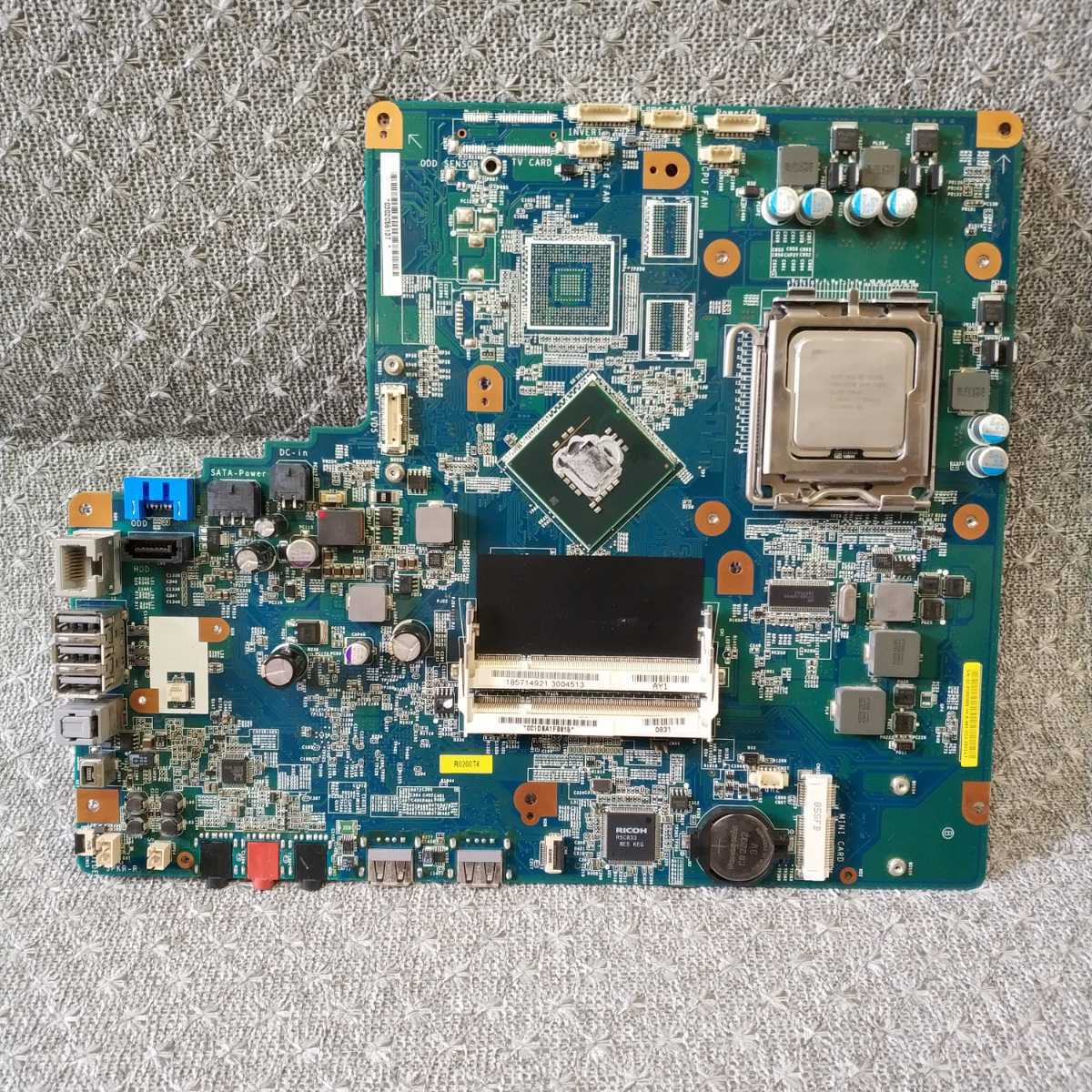 【やや傷や汚れあり】送料198円★ SONY VGC-JS(VGC-JS50B PCG-2F1N 等) シリーズ用 マザーボード 1P ...