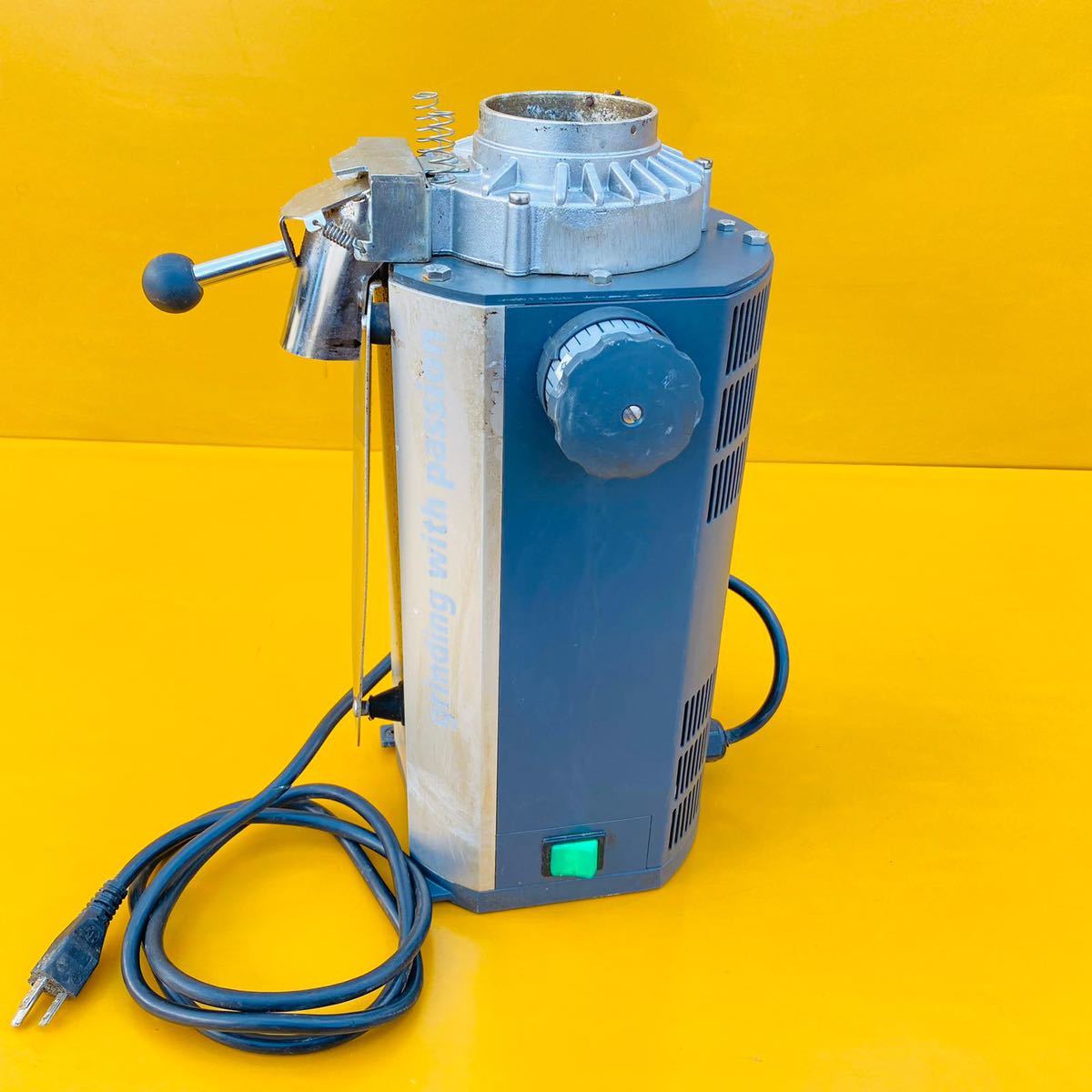 [中古品]ditting ディッティング 業務用 コーヒーグラインダー コーヒーミル KR-804 スイス製 現状 の落札情報詳細| ヤフオク ...