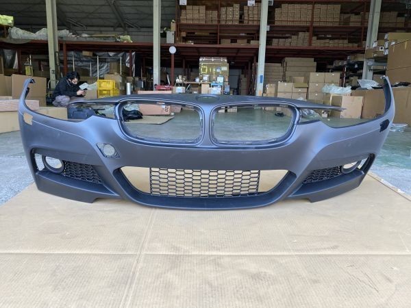 【新品】 BMW 3 F30 セダン F31 ワゴン F80 M3 LOOK フロント バンパー セット フォグ グリル スポイラー エアロ ...