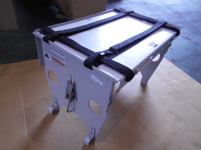 【傷や汚れあり】FERNO PAC RAC 274 エキップメントテーブル 救急 担架 ファーノ ワシントン 中古 の落札情報詳細| ヤフオク ...