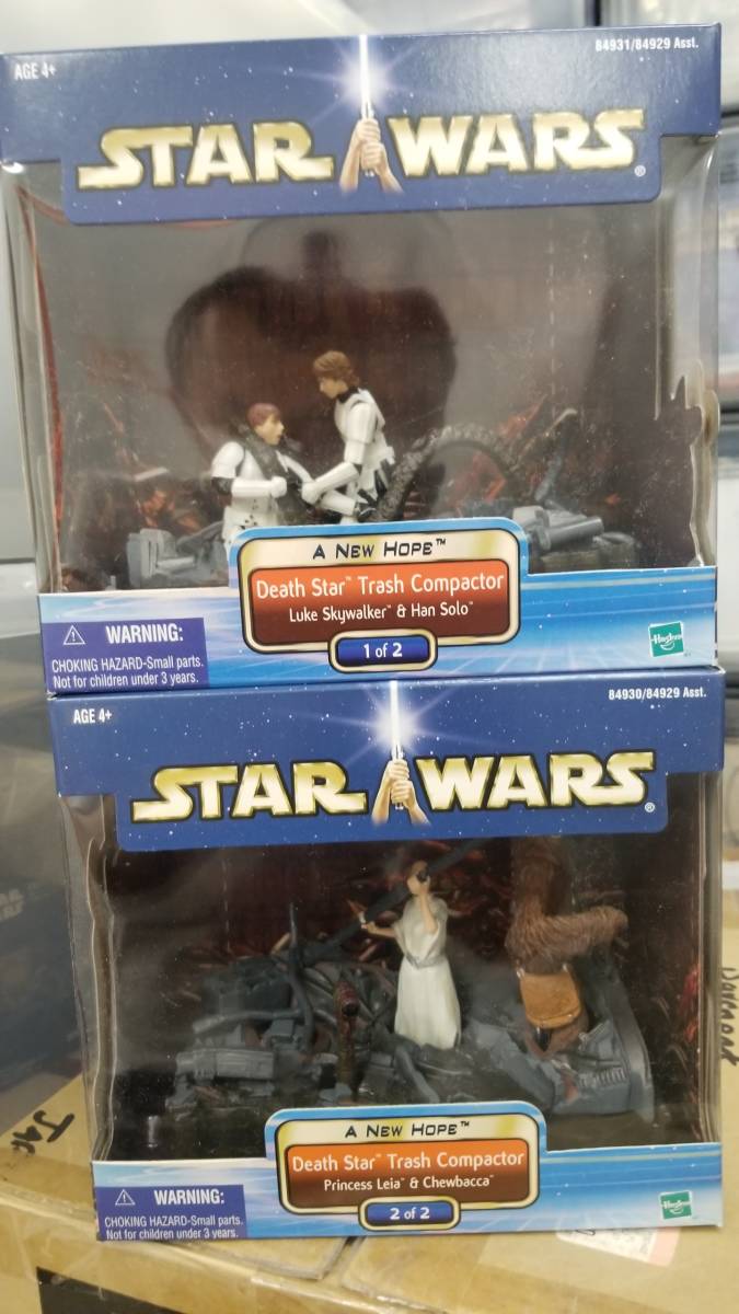 【未使用】★レア！！未開封/未使用 US版 Star Wars Death Star Trash Compactor Luke and Han ...