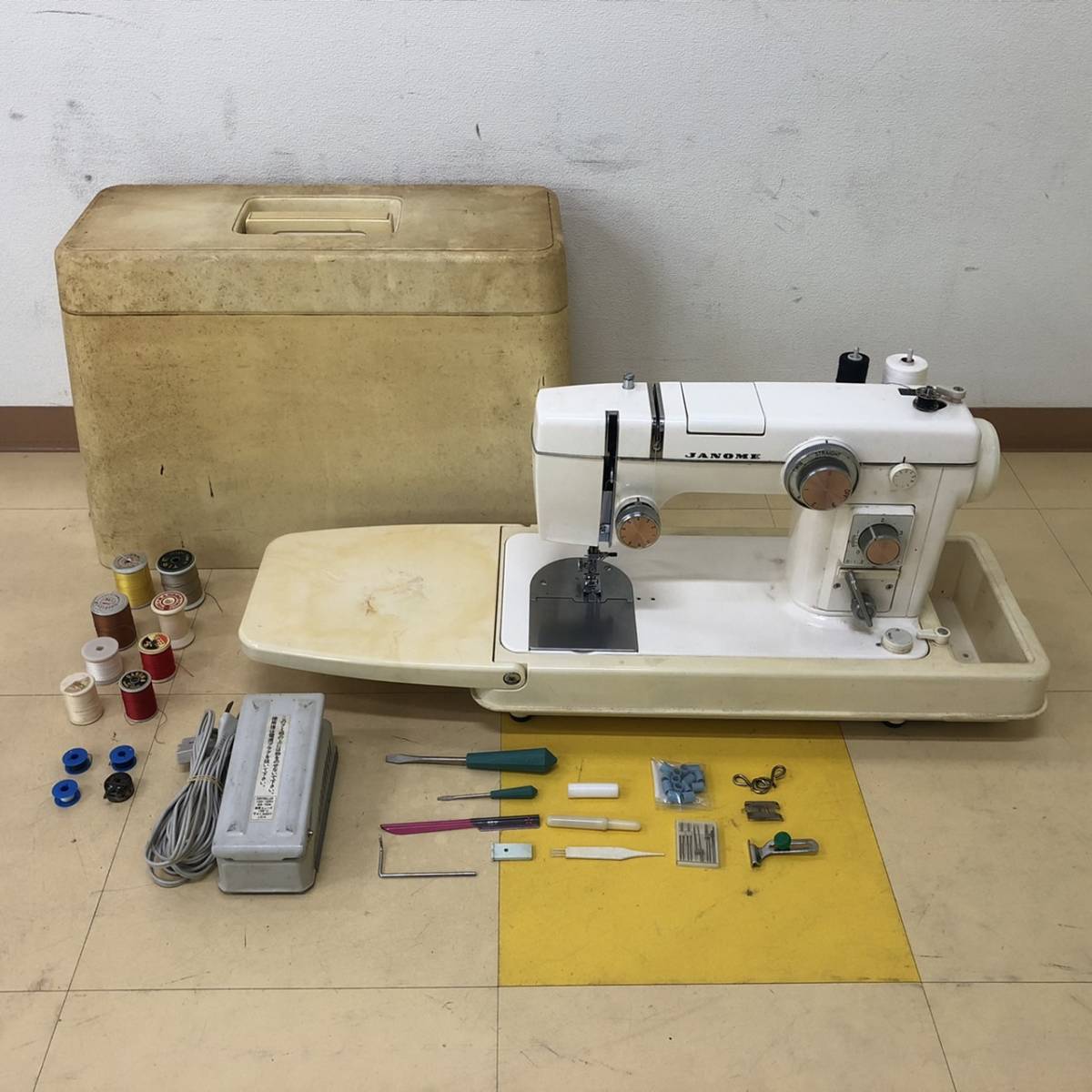 【全体的に状態が悪い】L22722(072)-344/KK10000【名古屋】JANOME ジャノメ MODEL 802 ミシンの落札情報詳細 ...