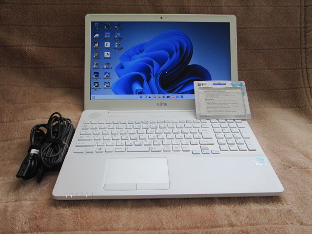 【目立った傷や汚れなし】2018年12月製 富士通 AH50/C3 FMVA50C3WP 7世代CPU インテル Core i7-7700HQ ...