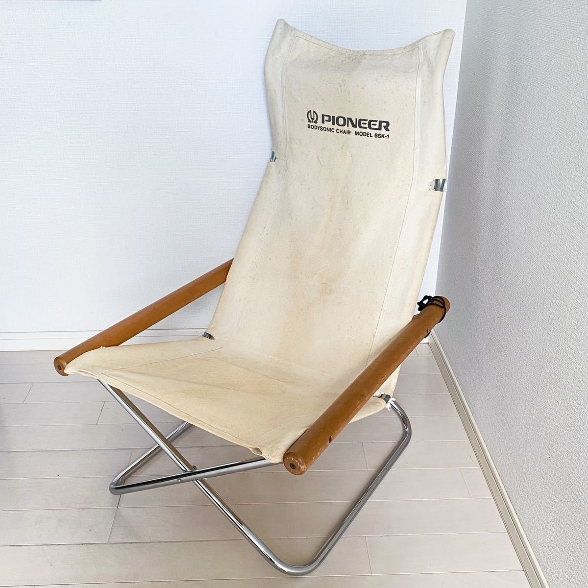 【傷や汚れあり】希少 ビンテージモデル 新居猛 NY CHAIR ハイバック Pioneer Body Sonic Chair Model BSK-1 パイオニア販促品 直接取引可 ニーチェア ...