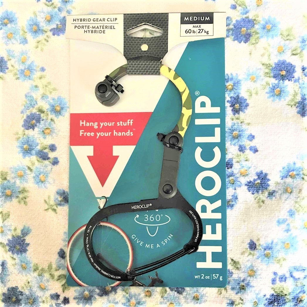 【未使用】HERO CLIP ヒーロークリップ 多機能 カラビナ型ハンガー MEDIUM Woodland Hero 【海外正規品・国内非販売 ...