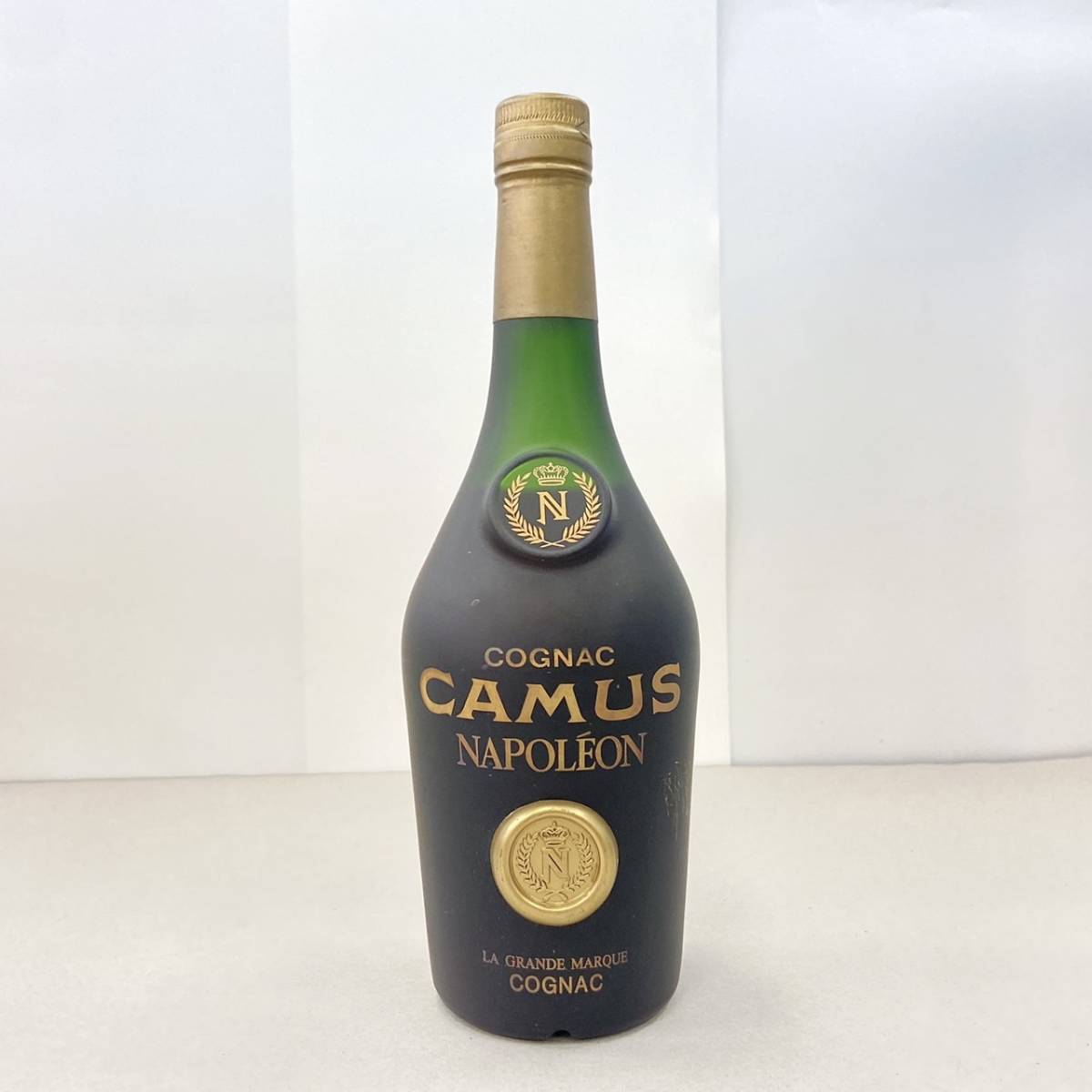 【傷や汚れあり】B104-79 お酒 CAMUS NAPOLE カミュ ナポレオン LA GRAND MARQUE COGNAC コニャック ...