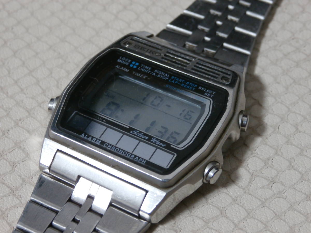 【やや傷や汚れあり】セイコー SEIKO A258-5000 シルバーウェーブ SilverWave デジタル アラーム クロノグラフ ...