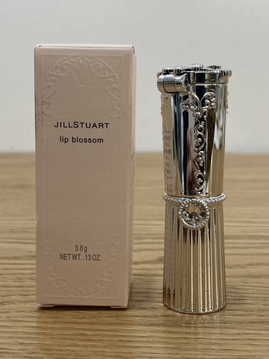 【未使用】【TK4022】1円 ～ JILLSTUART ジルスチュアート パレスドリーム コレクション アイカラー チーク リップスティック ポーチ付き 未使用品 の落札情報詳細| ヤフオク ...