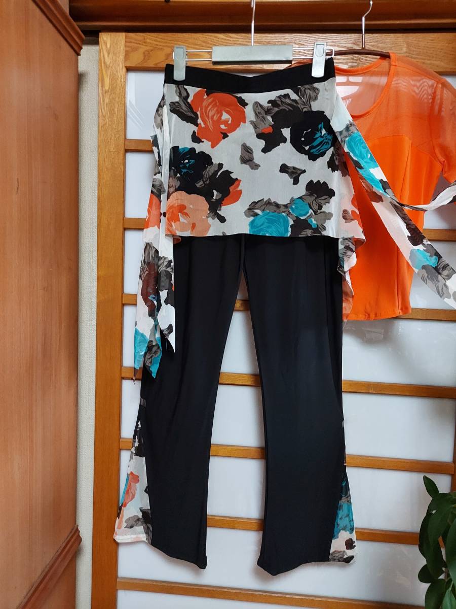 【目立った傷や汚れなし】⑨22L01即決/送料無料【Create-Sun クリエイトサン】☆Mサイズ☆黒/赤/ドット柄/ギャザー/カシュクール/トップス/社交ダンス/モダン の落札情報詳細 ...