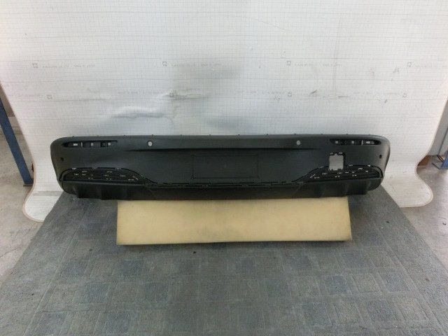 【傷や汚れあり】Benz EQA 243 リアバンパー A2438852202 A2438852302 001243883の落札情報詳細 ...